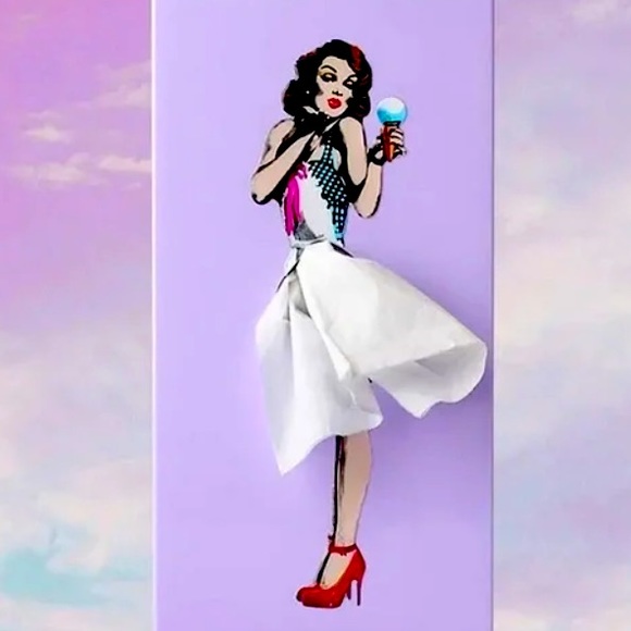 Bath | Purple Flying Skirt Tissue Box Vintage Pinup Retro Glam Sexy 5s ...